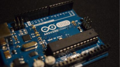 How to control an Arduino with a wireless PS2 controller