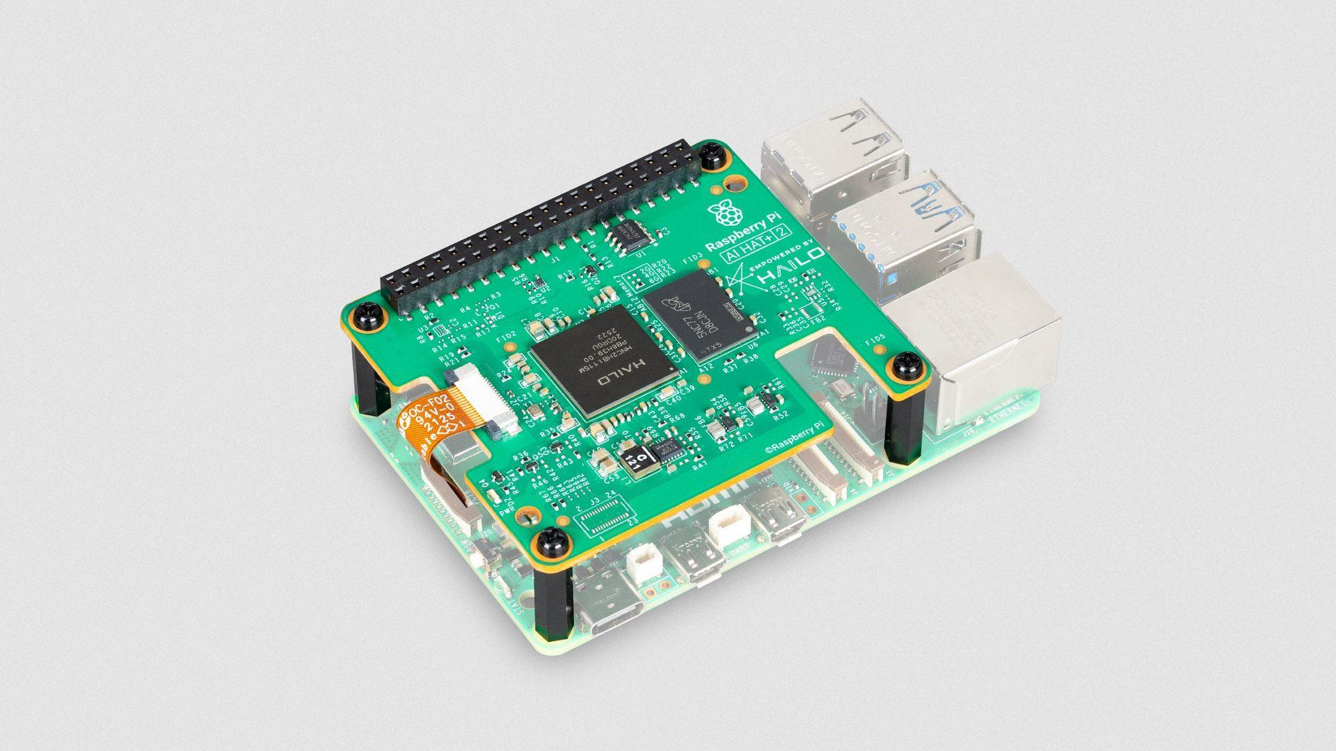 Raspberry Pi AI HAT+ 2: the new bet to take generative AI to the edge